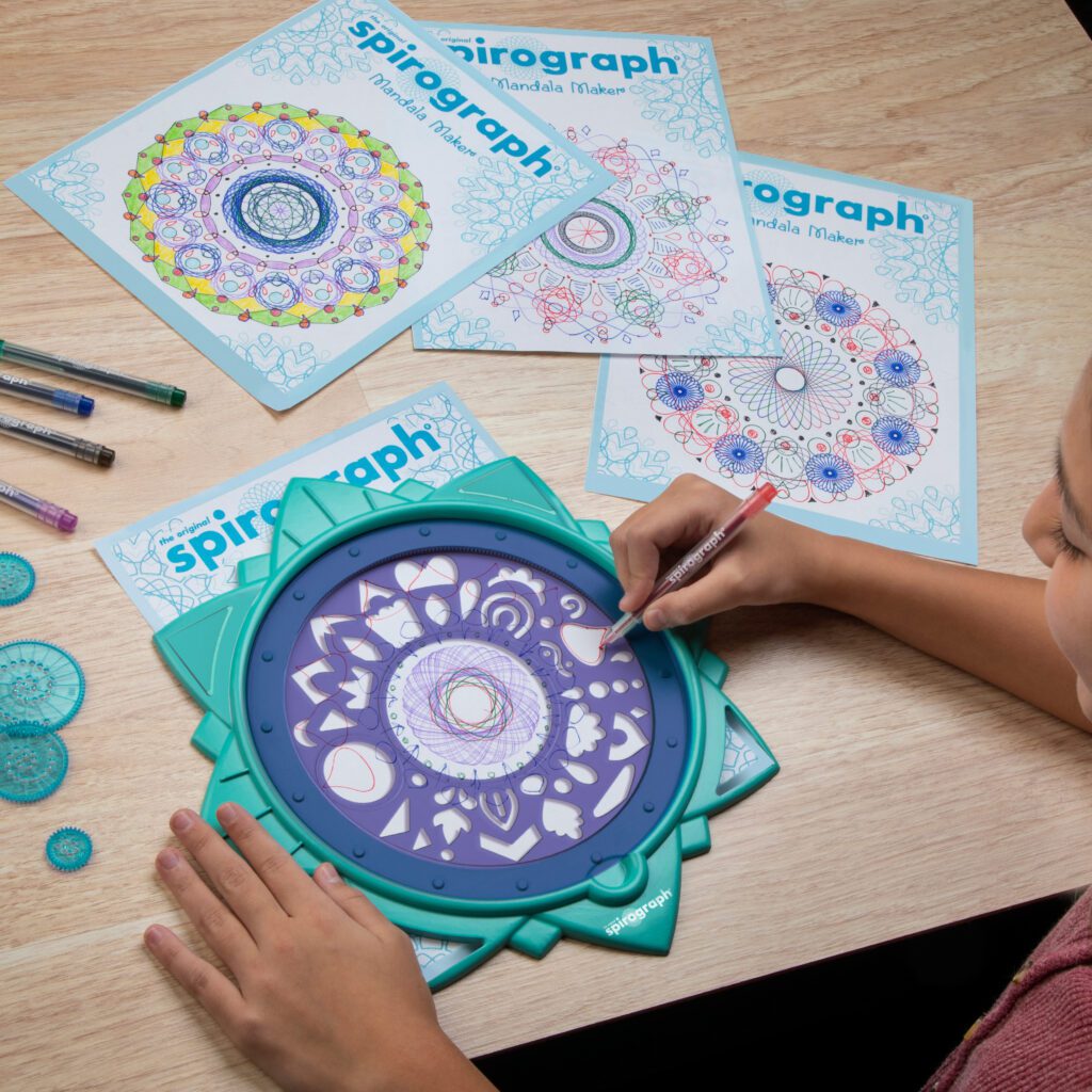 SPIROGRAPH CONTINUES TO INNOVATE AND INSPIRE CREATIVITY WITH NEW ...