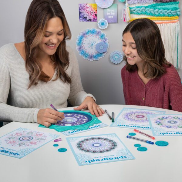 Spirograph Mandala – PlayMonster